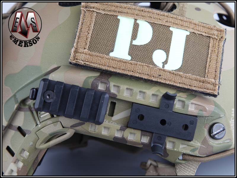 Specwarfare Airsoft. Emerson Gear FAST Helmet Plastic Mount Set (DE)